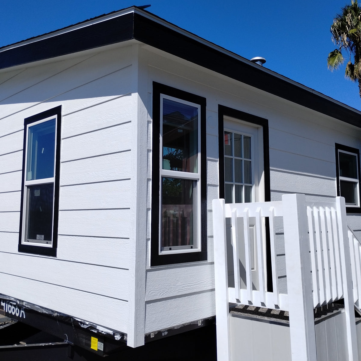 Pacific Chalet ADU SM8A- 1BD & 1BA - 398sqft – Pacific Homes